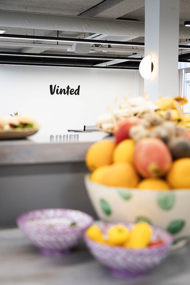 Kantoorrealisatie & Kantoorinrichting Vinted Amsterdam | Ditt