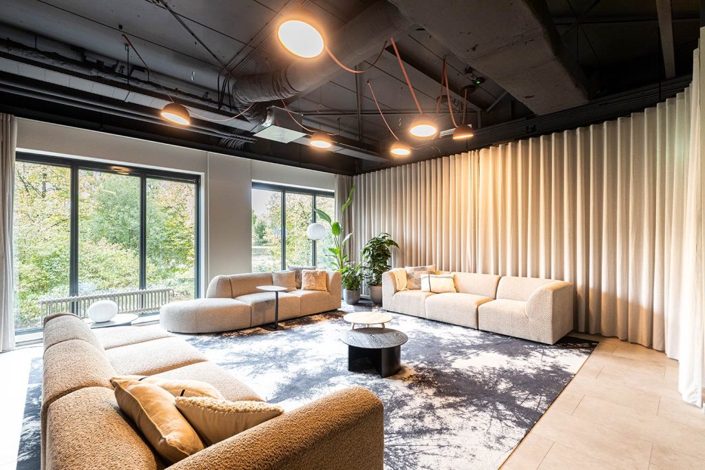 Gebouw herontwikkeling & Kantoorinrichting Treehouse Utrecht | Ditt